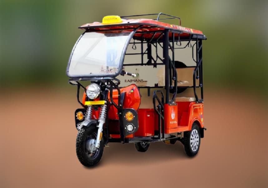 Rajhans Eco 3 Wheeler auto rickshaw pictures, photos | TrucksBuses.com
