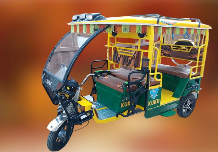 Kuku Delux 3 Wheeler auto rickshaw features | TrucksBuses.com