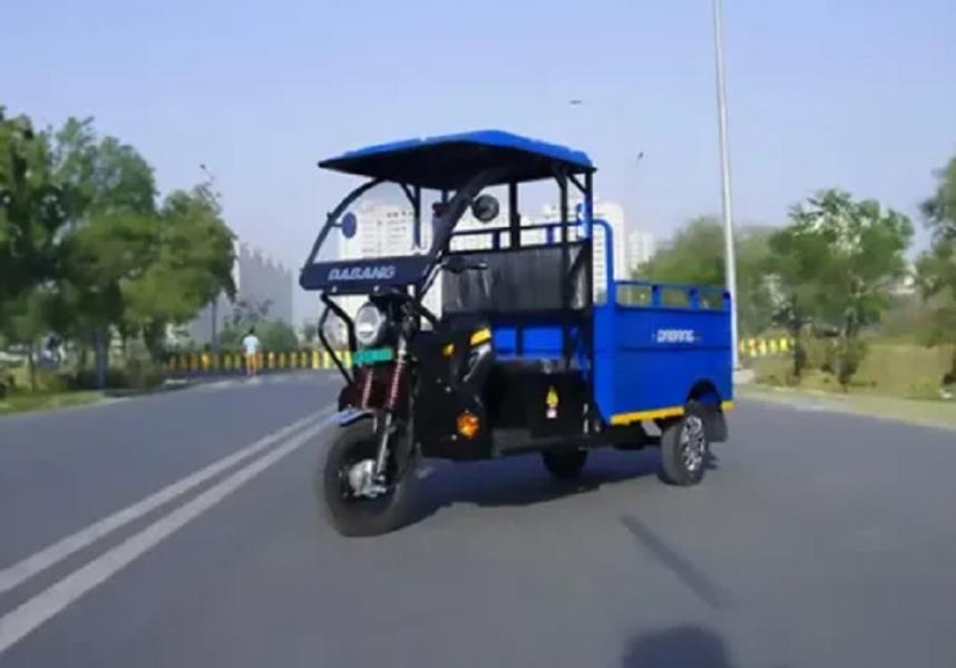 Gayatri Electric Open Loader 3 Wheeler Price, Specs, Mileage & Images ...