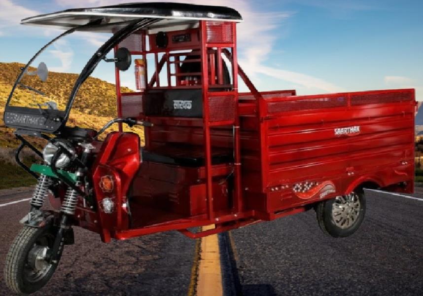 Saarthak E-Loading 3 Wheeler pictures, photos | TrucksBuses.com
