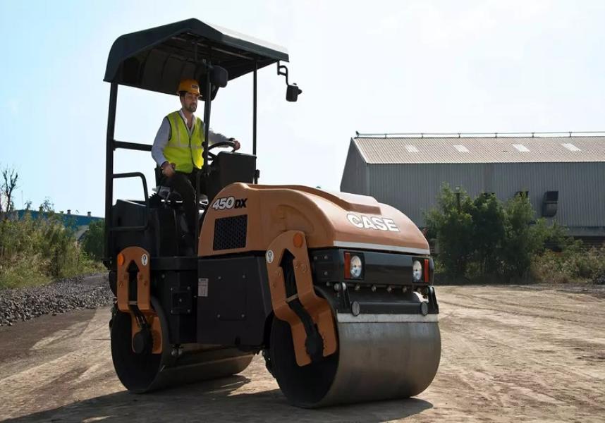 CASE 450 DX Compactor Price in India - New CASE 450 DX Specs & Reviews