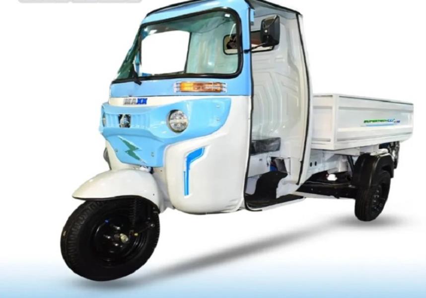 Supertech EV Cargo Maxx 3 Wheeler features | TrucksBuses.com